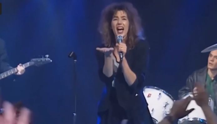 Bea Van der Maat stond als zangeres van Won Ton Ton ook op het podium ...