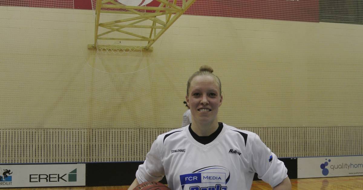 Eindhovense basketbalster Francis Donders Ests kampioen | Sport regio ...