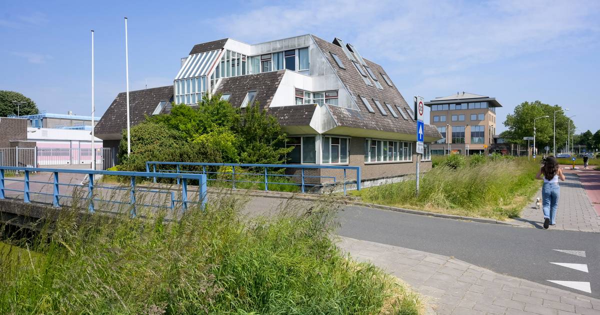 Vanaf woensdag ‘verhuizen’ 135 vluchtelingen naar het oude ...