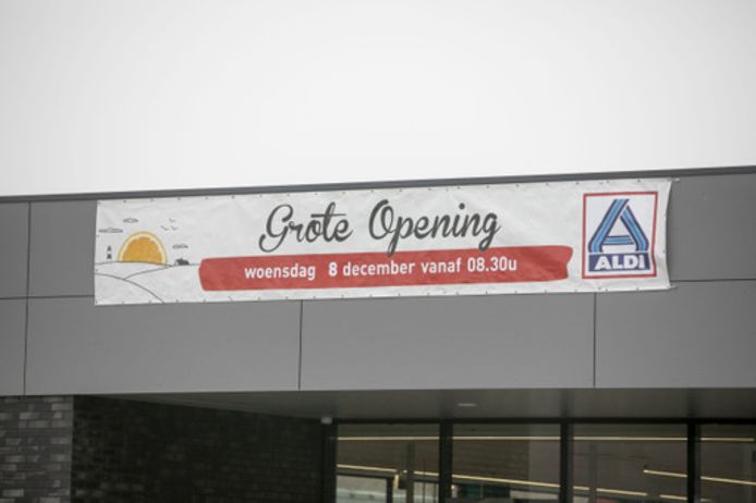 Morgenvroeg opent nieuwe ALDI-winkel de deuren: “Winkeloppervlakte nu quasi dubbel zo groot als ...