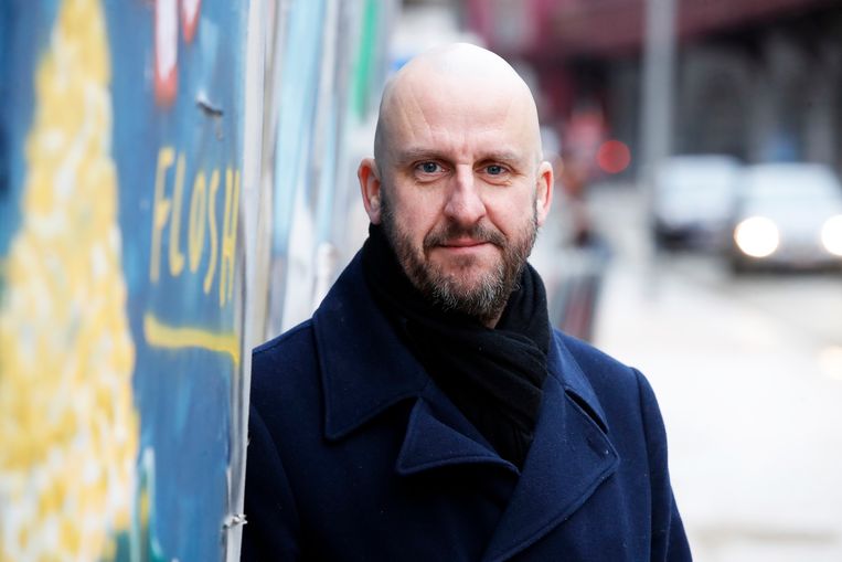 Tom Van Dyck keert na twee jaar afwezigheid terug naar tv met hoofdrol ...