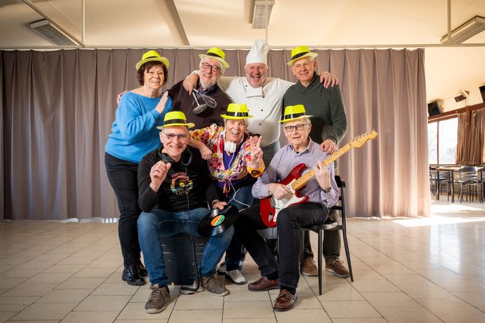 Taatsot En The Hitcrackers Organiseren Samen Thé Dansant In Tisselt