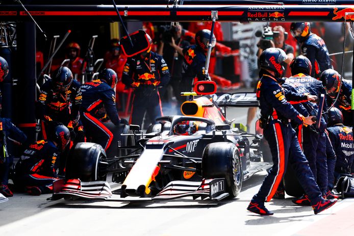 Red Bull voert bij Pierre Gasly snelste bandenwissel ooit uit in GP van ...