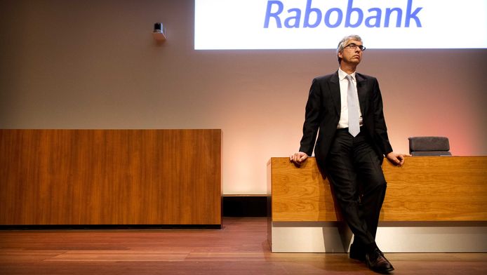 Rabobank stopt met telefoonabonnementen | TV & Radio | AD.nl
