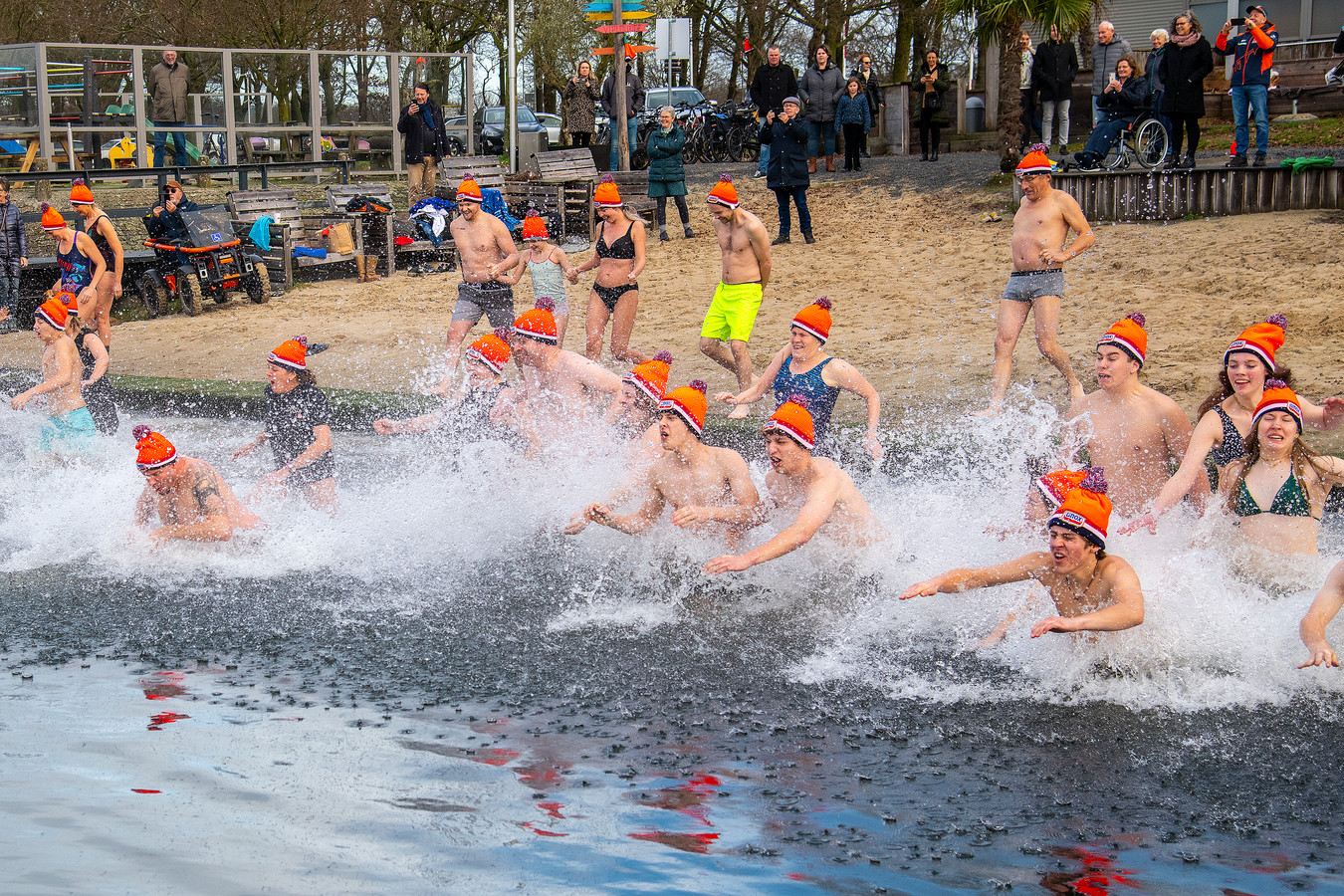 Ruim 1 miljoen euro om Plasmolen gezelliger te maken en overlast aan te ...