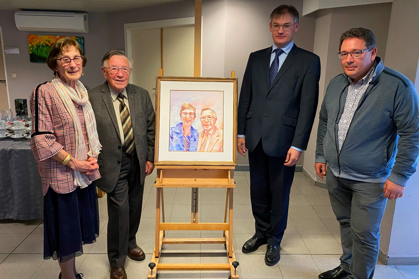 VZW Meredal heeft passend geschenk voor 45 jaar inzet door dokter Johan ...