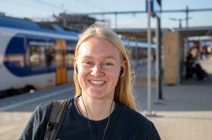 Lisette Buurma: ‘In de trein lees ik niet, want ik moet eigenlijk ...