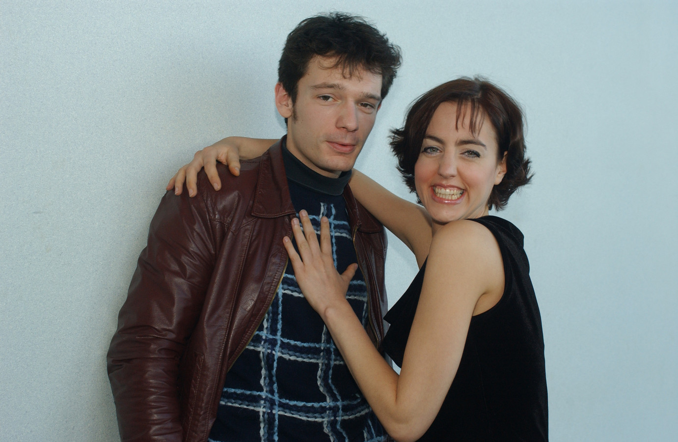 Drugshandel van haar zoon is zoveelste tegenslag voor Kim Kay: “Ik ben al jarenlang aan mijn bed ...