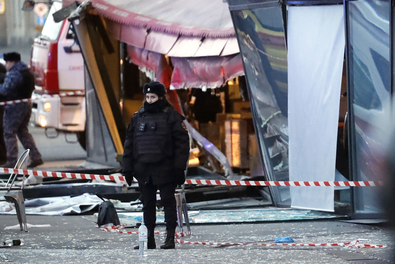 Un blogueur russe tué dans un attentat à Saint-Pétersbourg: la police ...