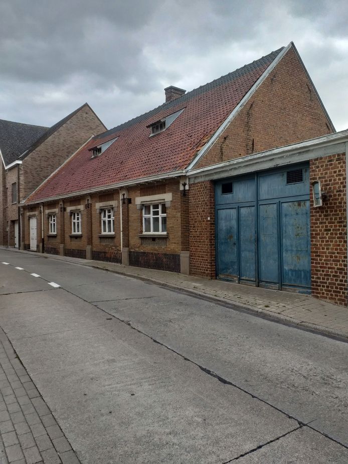 Laatste dorpskermis in oud gemeentelijke feestzaal | Lierde | hln.be