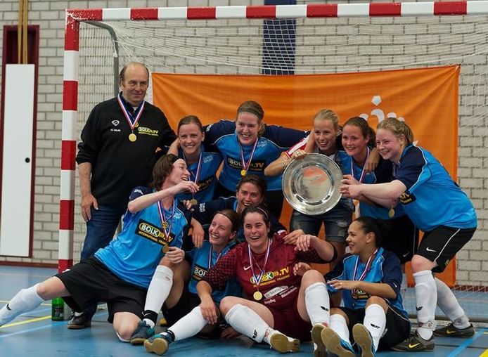 Knalfeest na Nederlandse titel | Sport Liemers | gelderlander.nl