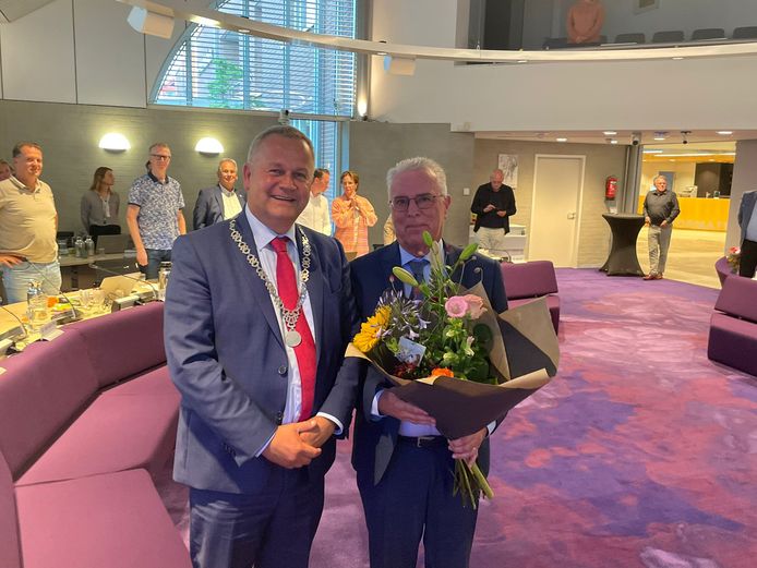 Guus van der Put met geruzie van start als tijdelijk wethouder in ...
