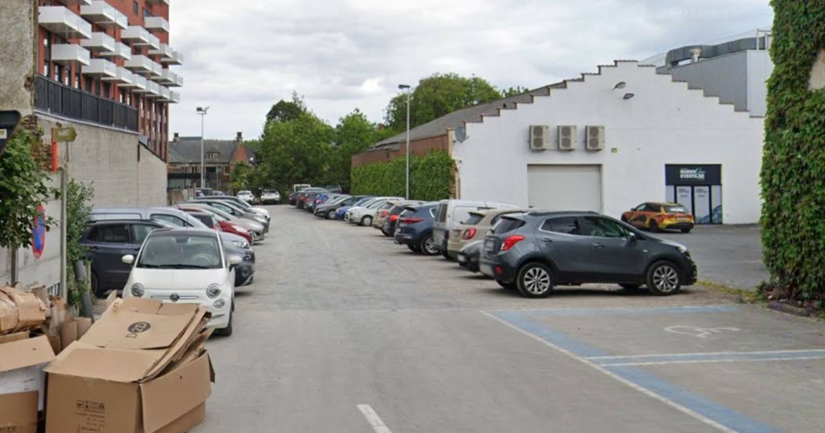 Parking Krekelendries tot eind december afgesloten door werken ...