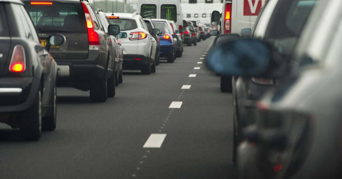 Ongelukken zorgen voor forse files rond Amsterdam | Amsterdam | AD.nl Ongelukken zorgen voor forse files rond Amsterdam | Amsterdam | AD.nl