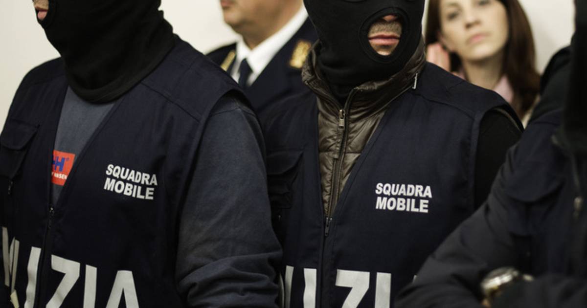 Chef recherche Napels zelf verdachte maffioso | Buitenland ...