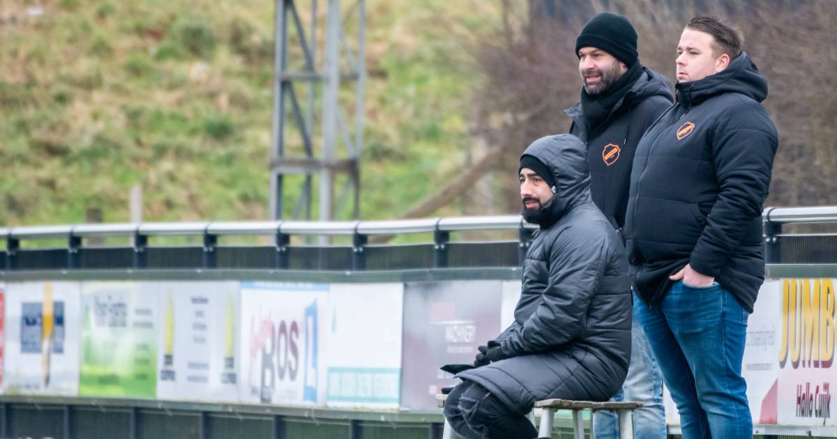 Voor deze coach is wedstrijd van zijn voetbalclub het medicijn na zware ...