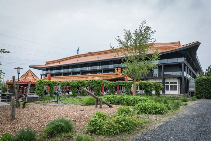 Van der Valk Breukelen wordt coronahotel met plek voor meer dan 300 ...