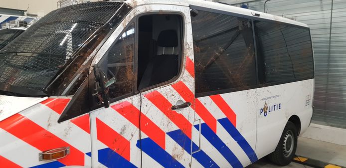 Dit is de keiharde wereld van hooligans: drugs, geweld en opscheppen op ...