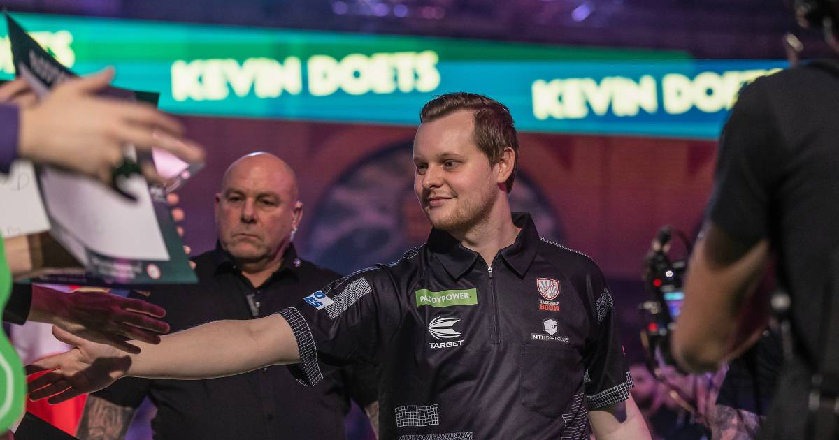 Kevin Doets tegen wereldkampioen Michael Smith héél dicht bij WK-stunt ...