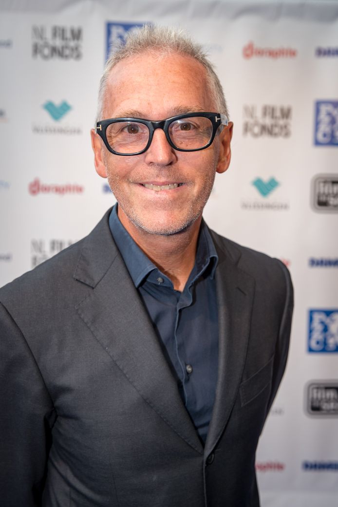 Van Moskou naar Domburg: Derk Sauer en zijn mensen blijven schrijven ...