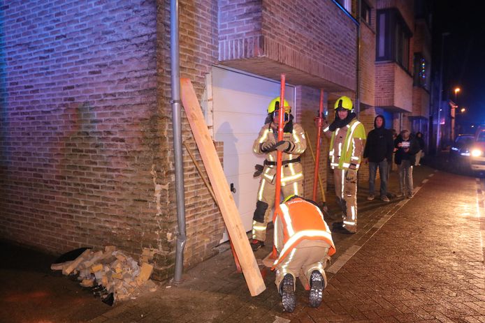 Dronken bestuurder knalt tegen woning in Sinaai en veinst vervolgens ...