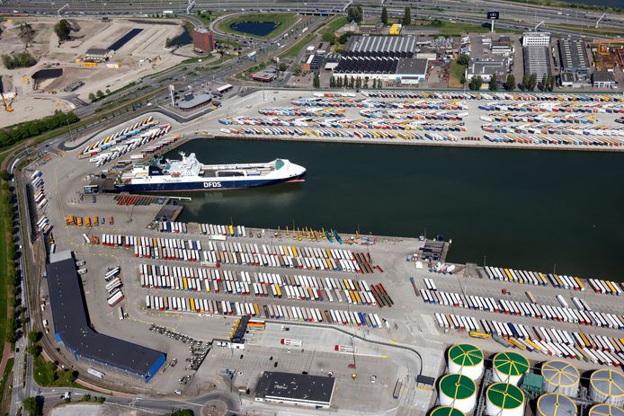 Minder ronkende schepen: ligplaats bij ferrymaatschappij DFDS krijgt ...