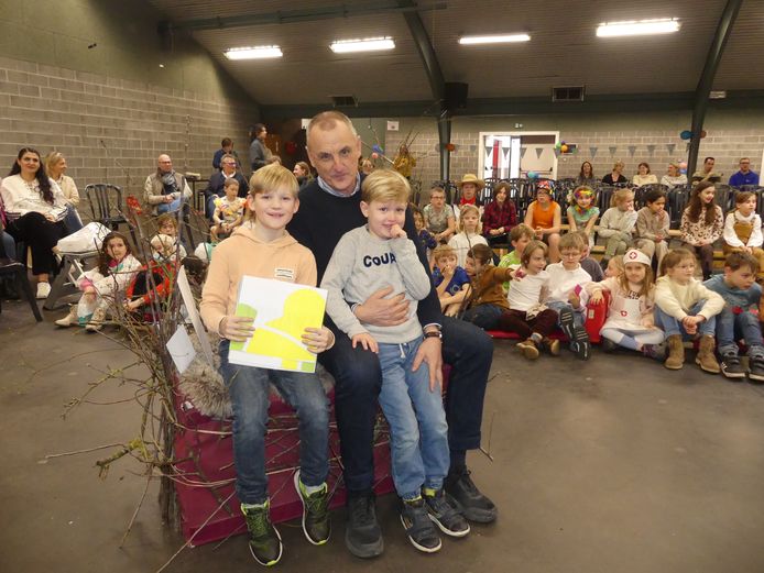 ‘Meester Philippe’ (61) verlaat ‘t Wilgennest na 40 jaar | Deinze | hln.be