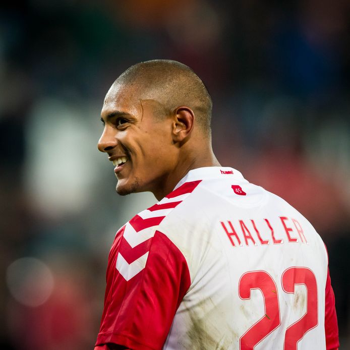 Haller beleeft FC Utrecht - Ajax als Franse derby | Nederlands voetbal ...