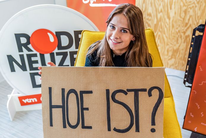 Laura Tesoro luistert naar jongeren tijdens laatste Instagram Live ...