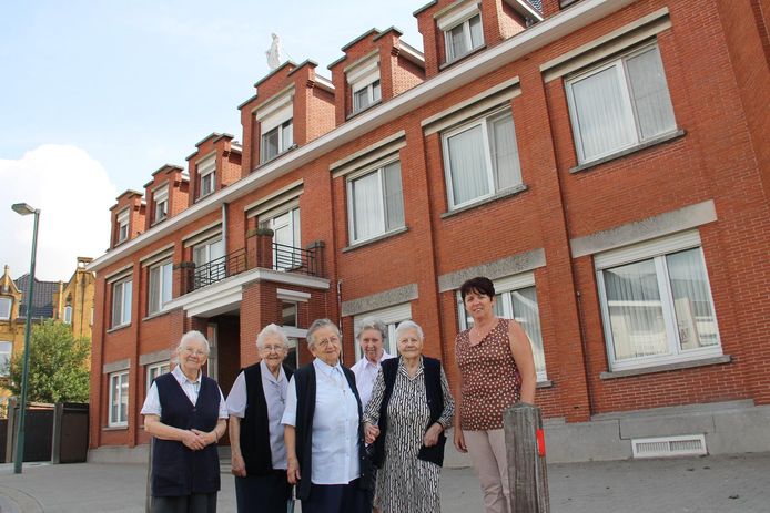 Basisschool palmt klooster in | Pittem | hln.be