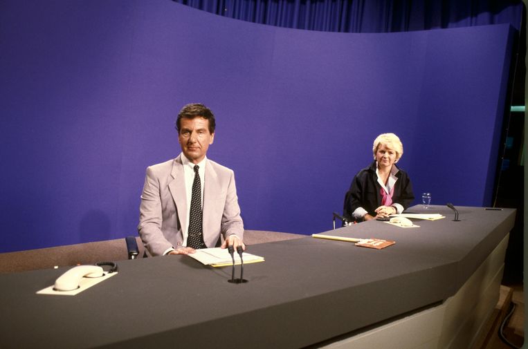 Markante oud-nieuwslezer op 85-jarige leeftijd overleden | Trouw