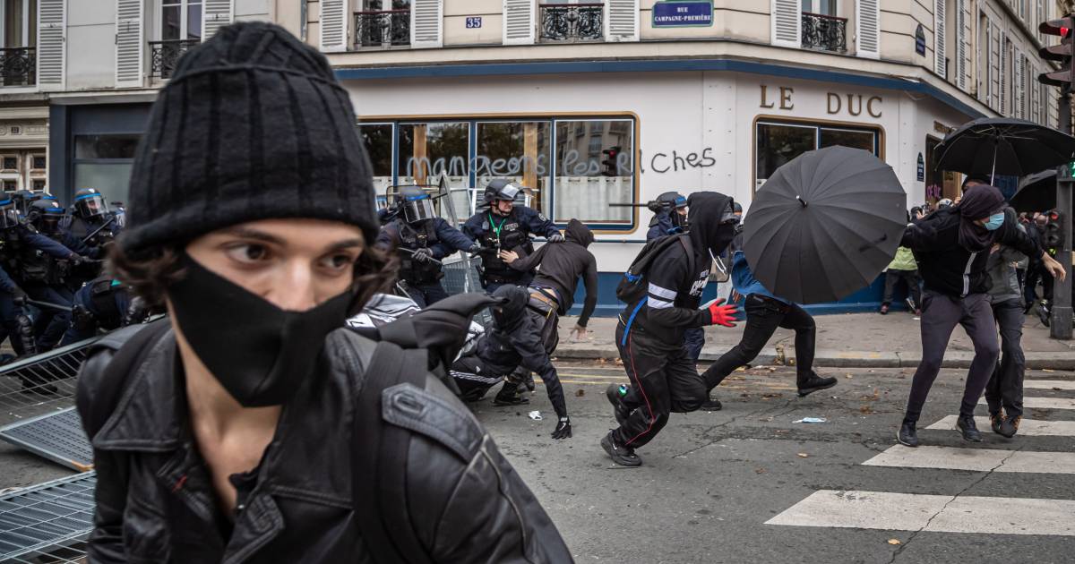 Des incidents avec des casseurs en marge de la manifestation à Paris ...