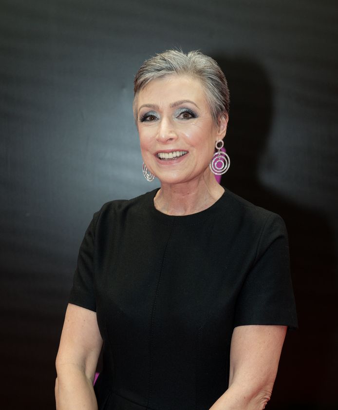 Greet Rouffaer zet een en ander recht bij Qmusic: “Een ingenaaide pruik ...