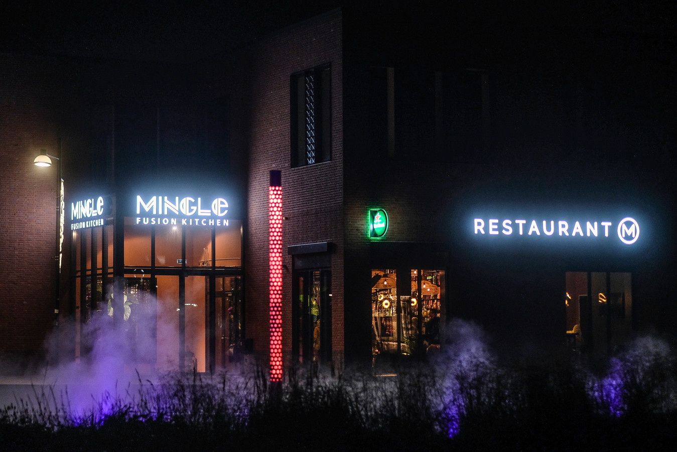 Eten in de voormalige Doetinchemse V&D: voor iedereen wel wat lekkers ...