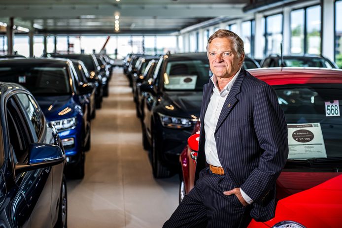 “Wagens zijn nog steeds hot”: automagnaat Erwin Beerens blaast oude Antwerpse Opel-fabriek nieuw ...