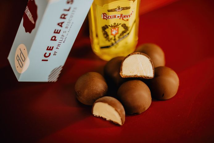 Elixir d'Anvers en Philip's Biscuits brengen samen ijspraline op de ...