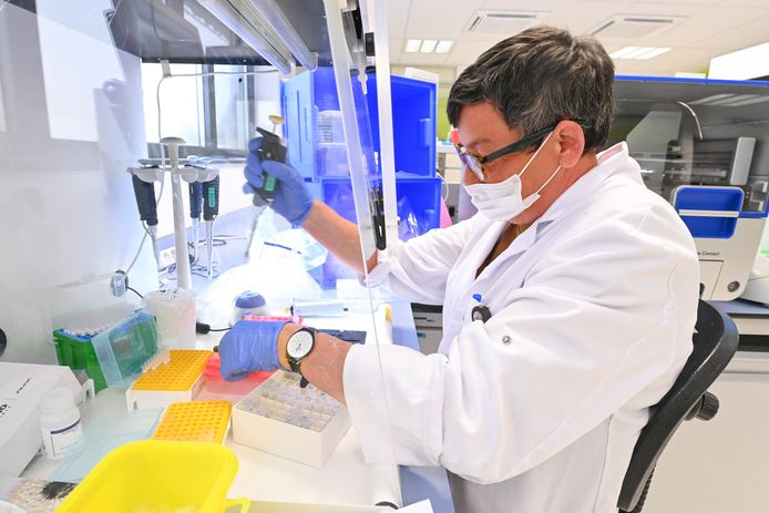 Overzicht Gemiddelde Aantal Nieuwe Besmettingen Daalt Voor Het Eerst