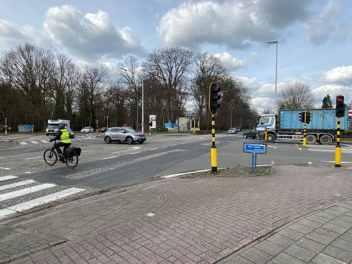 Tijdelijk enkelrichting op deel Brechtsebaan door werken aan druk kruispunt in Maria-ter-Heide ...