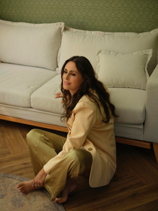 Zo blijft Sharon den Adel met beide benen op de grond: ‘Thuis klapt ...