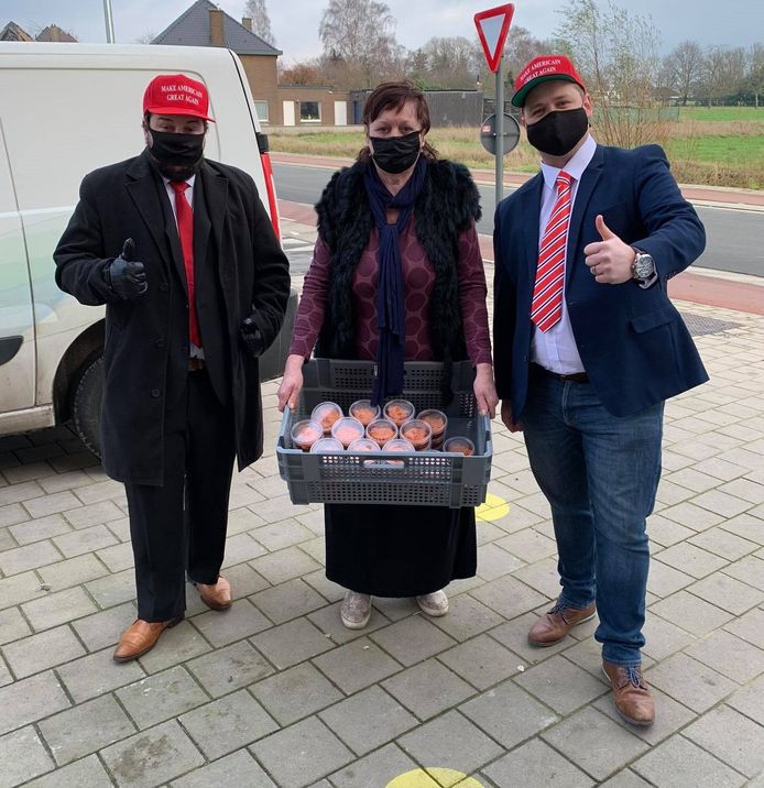 Radiomakers Ajoin Music schenken armoedeorganisatie Arminaa 50 potjes ...