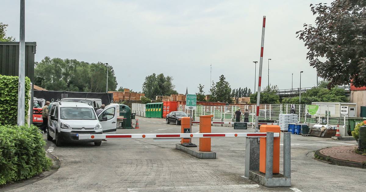 Containerpark in Ieper krijgt nieuwe zuilen | Ieper | hln.be