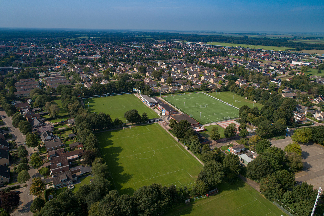 Gaat voetbalclub WHC uit Wezep met sportpark en al verhuizen richting ...