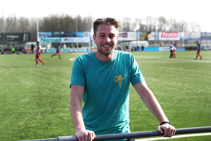 Tim van der Lijn pakt draad weer op bij Nieuwenhoorn na beursavontuur ...