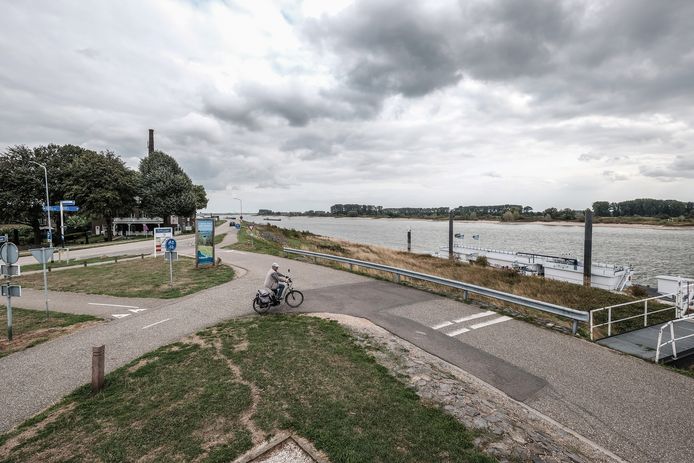 Laagterecord Rijn bij Lobith: 6,81 meter | Zevenaar | gelderlander.nl