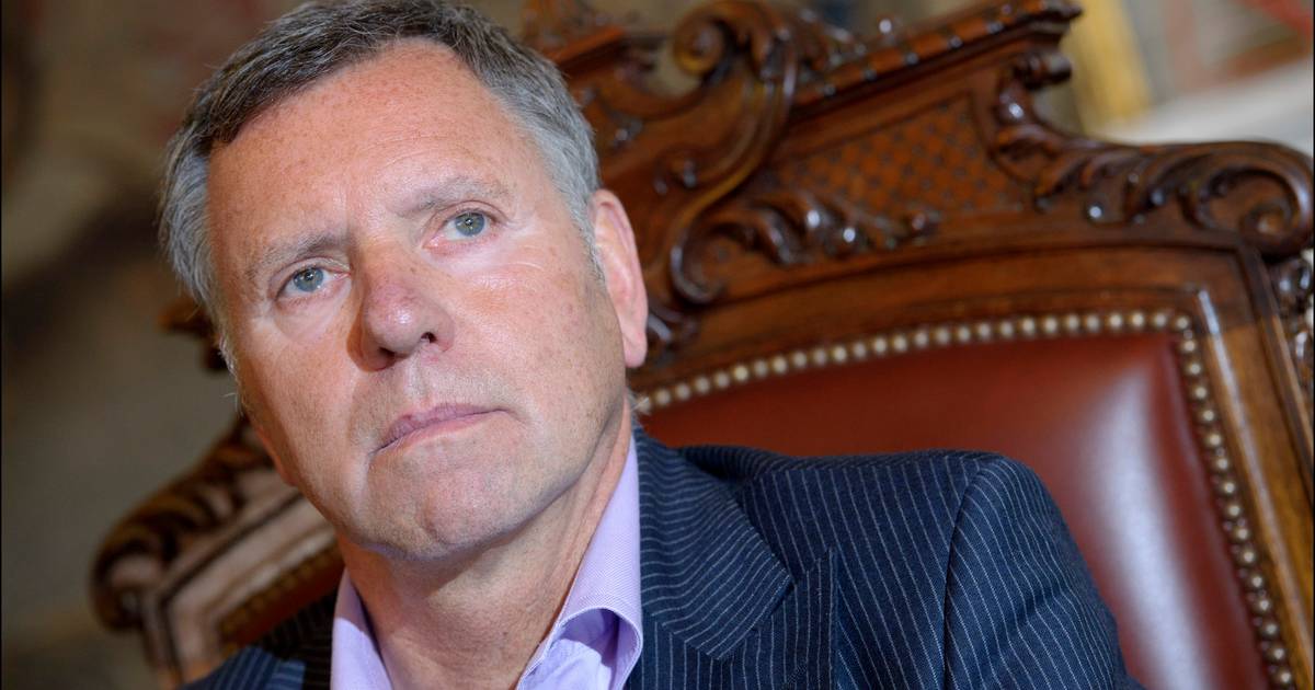 Alain Courtois soulagé de pouvoir s'expliquer | Home | 7sur7.be