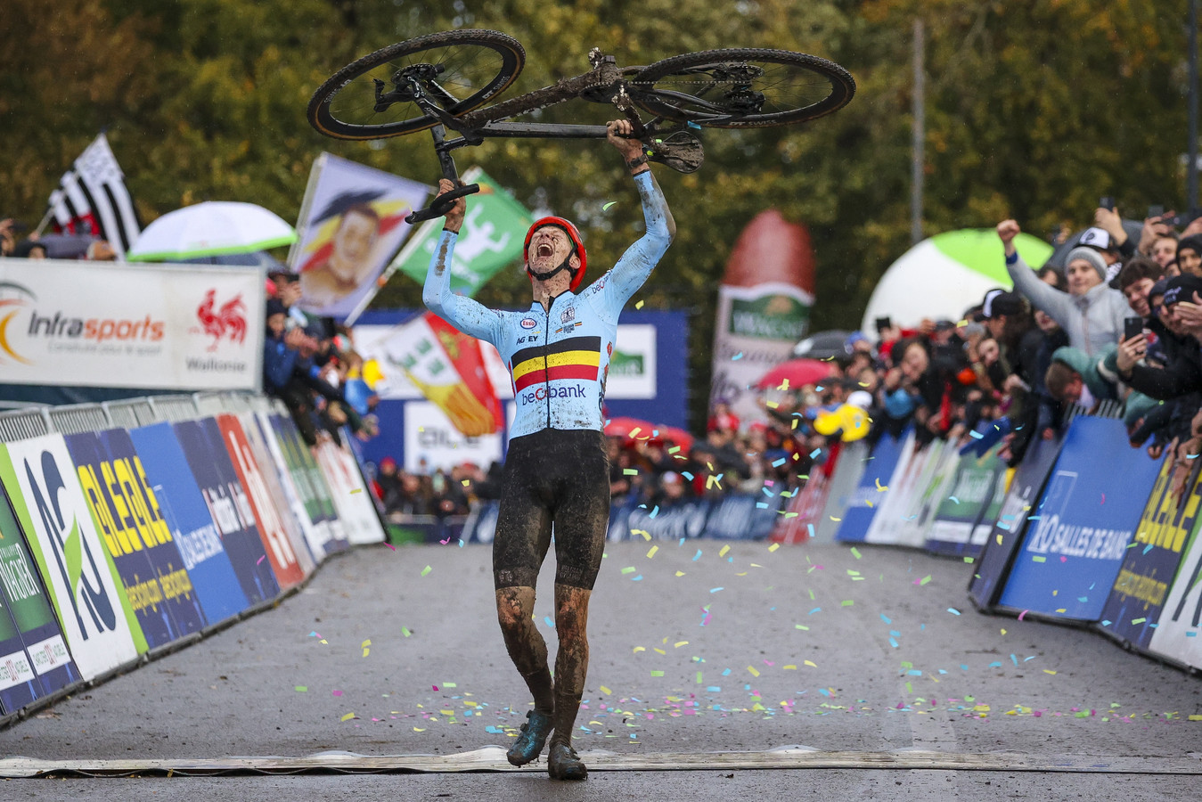 Onze columnist Niels Albert blikt terug op EK: “Iserbyt een chronisch ...