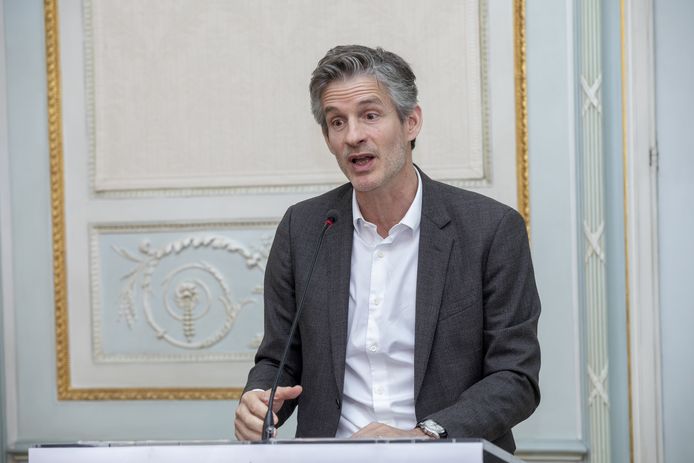 Proximus-management vragende partij om deel van verloning in aandelen ...