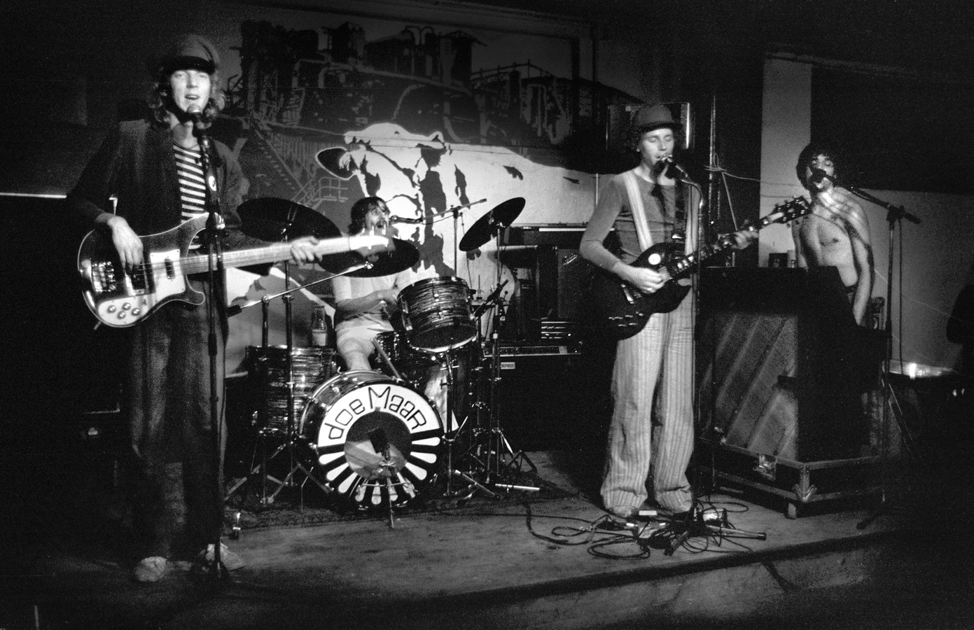 Carel Copier: pionier van de neder-reggae, maar ook de Doe Maar-drummer ...