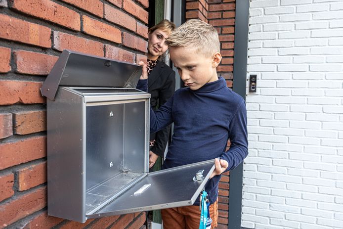 In deze wijk in Zwolle worden al weken niet of nauwelijks post en ...