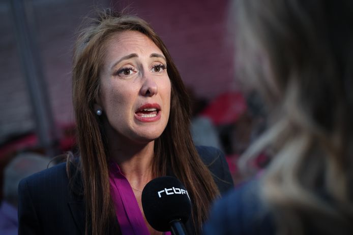 Sophie Rohonyi verkozen tot nieuwe voorzitter van DéFI | Binnenland ...